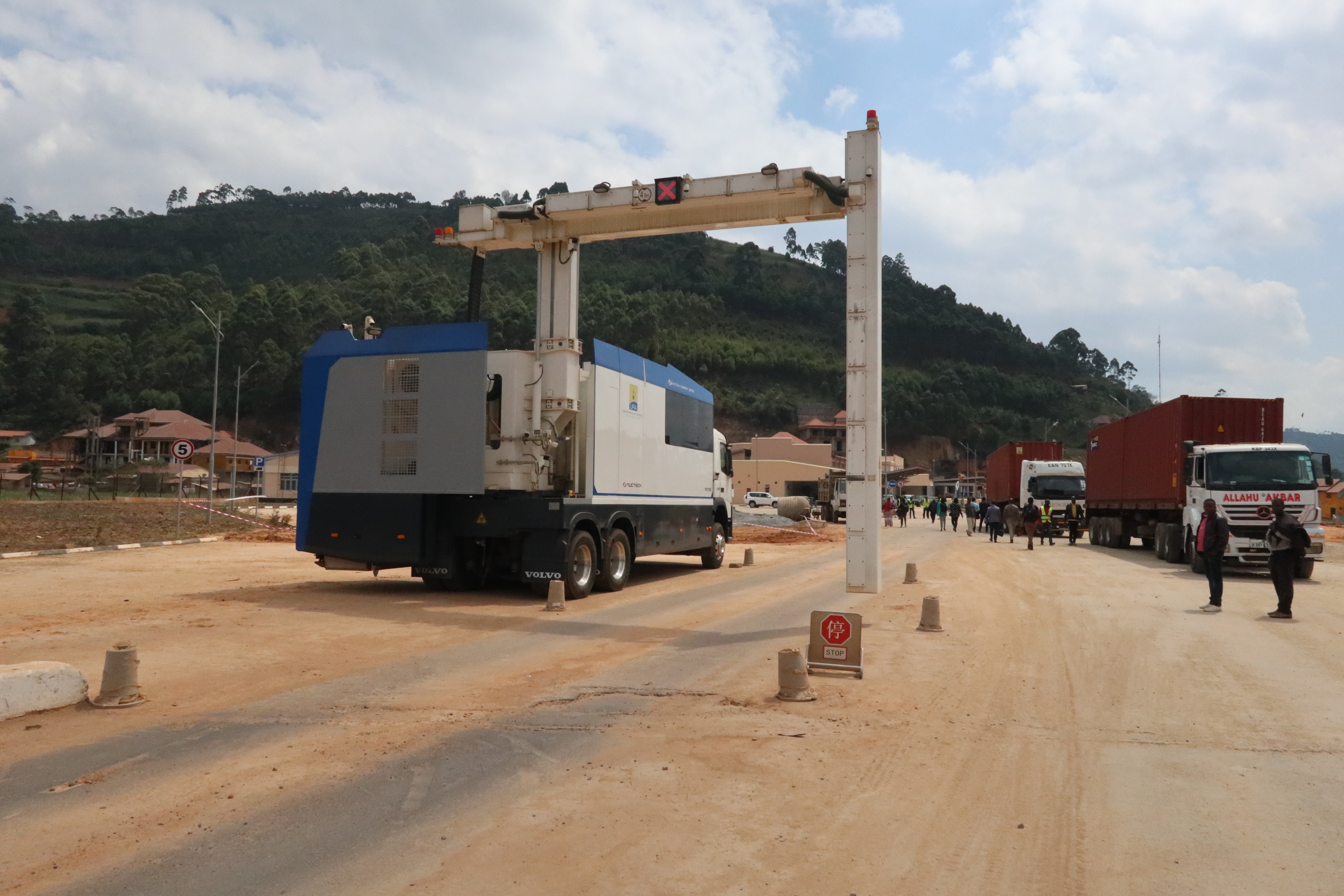 150 TRUCKS CROSS KATUNA-GATUNA ONE STOP BORDER POST DAILY - East ...