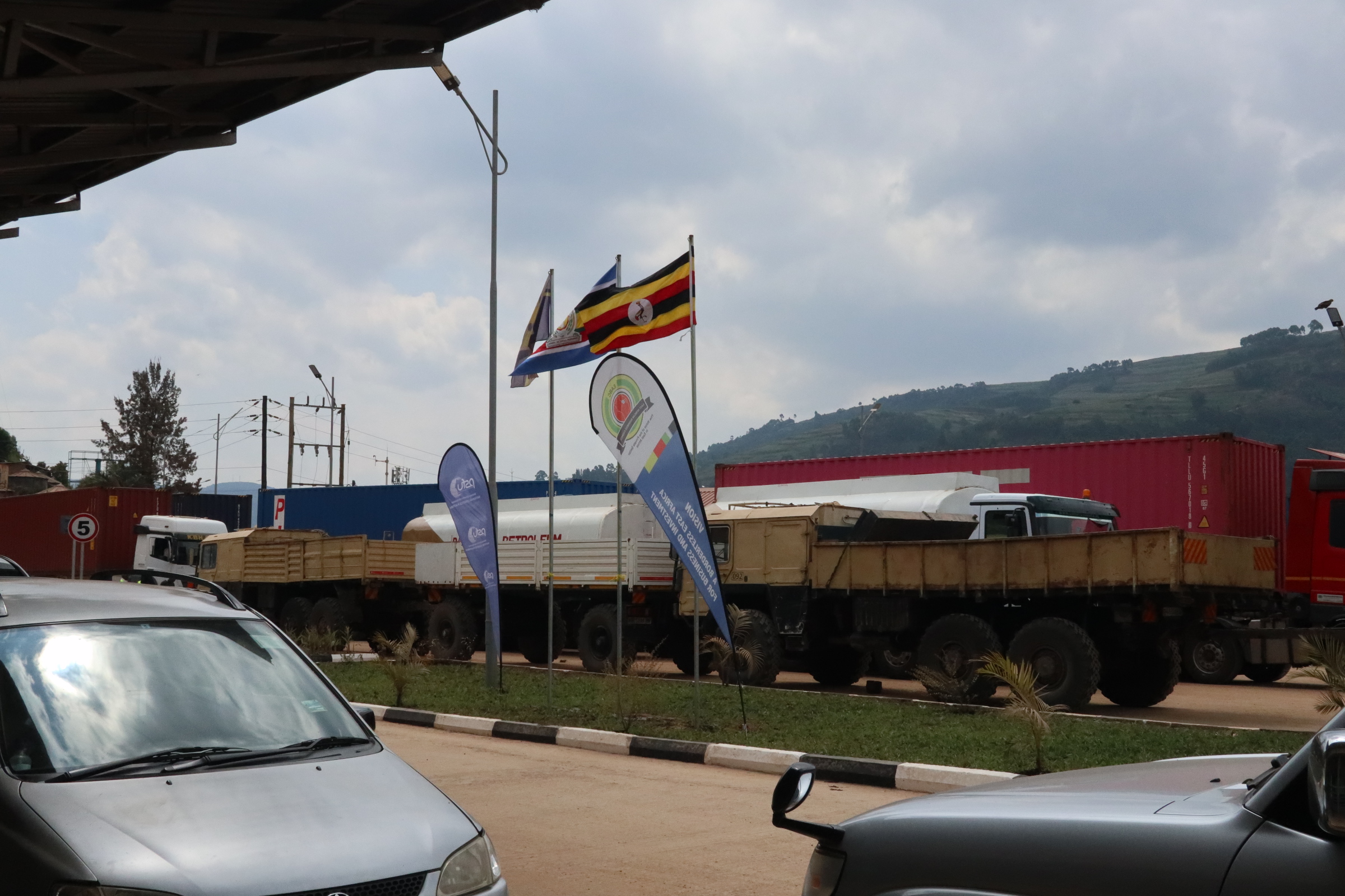 150 TRUCKS CROSS KATUNA-GATUNA ONE STOP BORDER POST DAILY - East ...